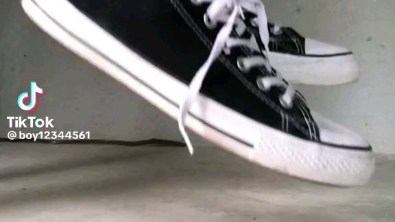 Chapulines Shoes