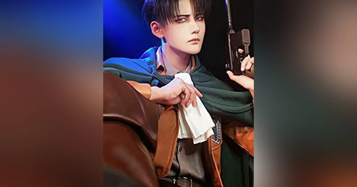 FAKE GUN! [Insta: migo.mir] AttackOnTitan snk levi leviackerman cosplay ...
