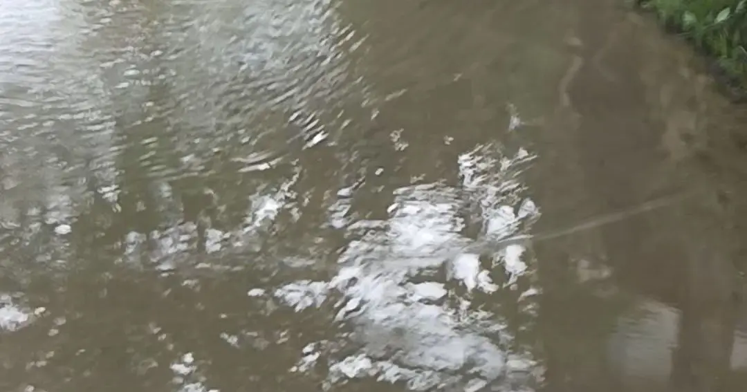 baha sa kalsada ang lalim - Bilibili