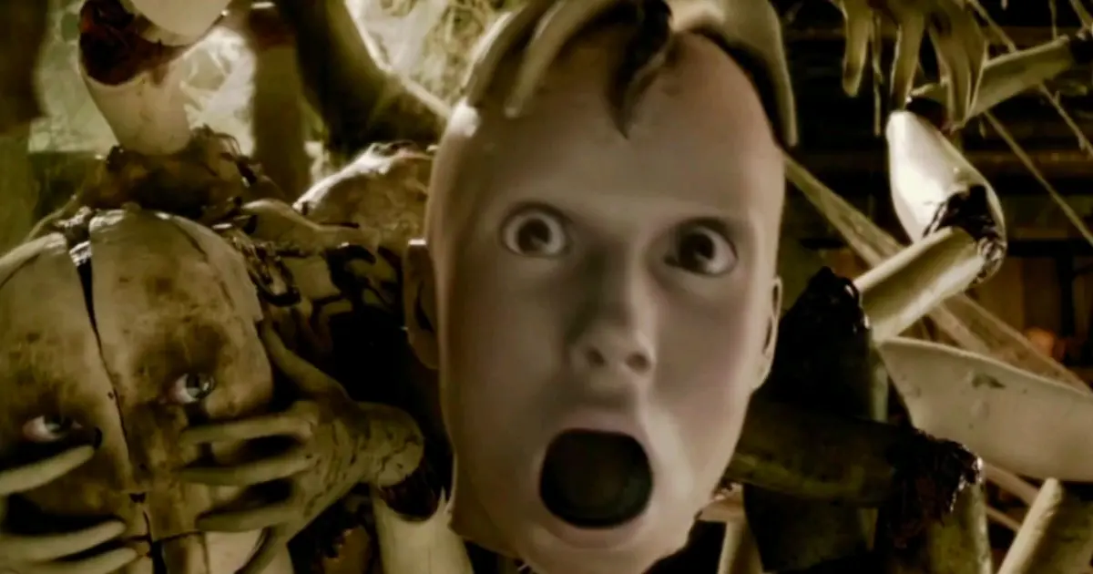Silent Hill Revelation Mannequin Transformation